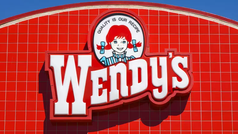 Wendy's logo op de etalage