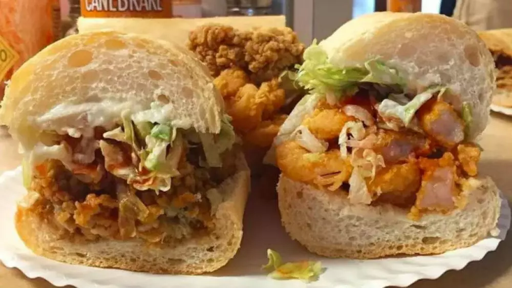 Oyster po boy samloka