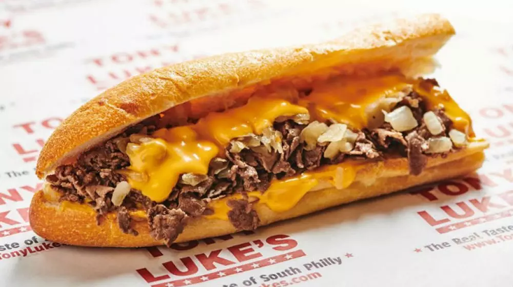 Sandwich cheesesteak