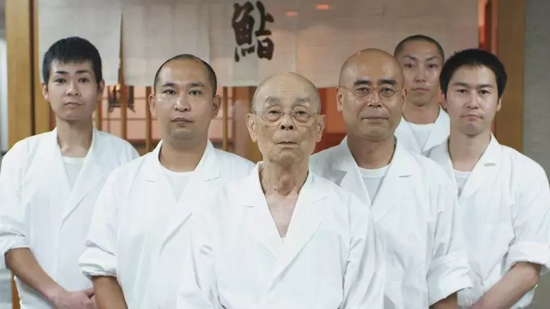 các đầu bếp tại Sukiyabashi Jiro