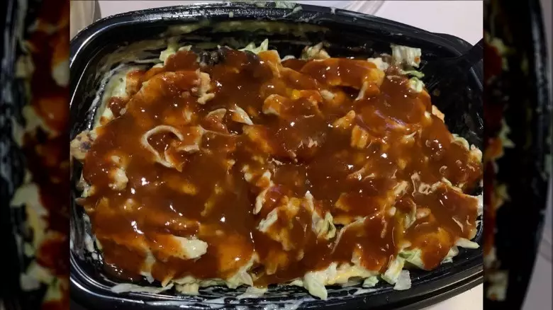 Taco Bell Power Bowl dengan sos panas daripada Reddit