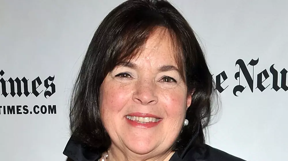 Ina Garten in roze lippenstift