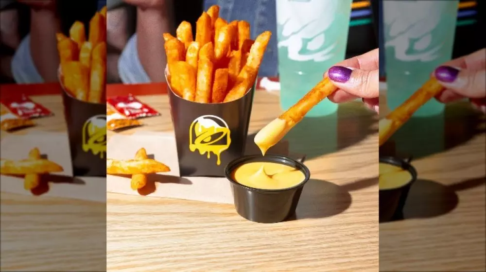 Taco mgbịrịgba Nacho Fries na cheese ihendori