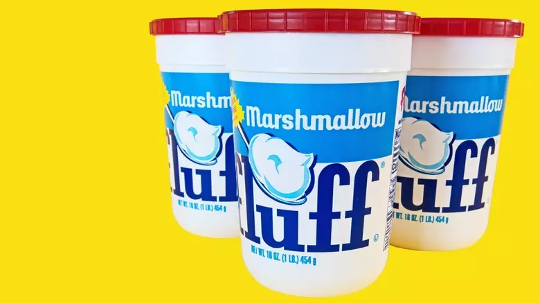 Containers met Marshmallow Fluff