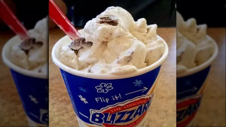 Reese's Blizzard i kopp på Dairy Queen