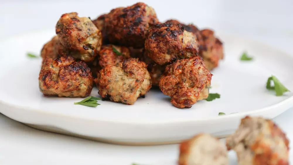 turkey meatballs nga gipakita