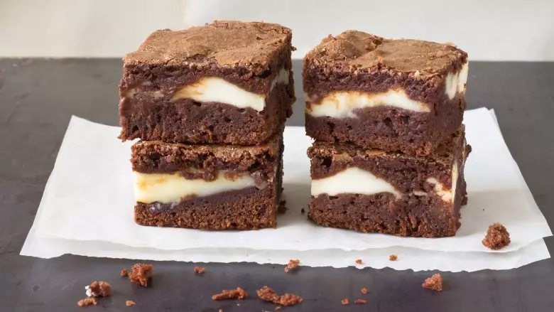 Hacks for მიღების თქვენი Boxed Brownie Mix გემო ხელნაკეთი 2484_6