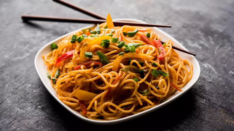 chow mein