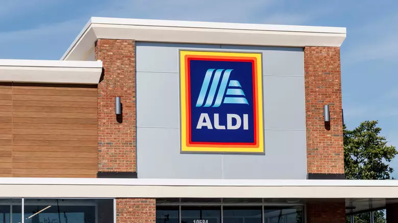 exteriores aldi