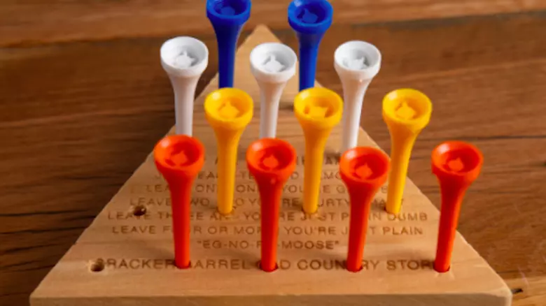 Cracker Barrel peg game