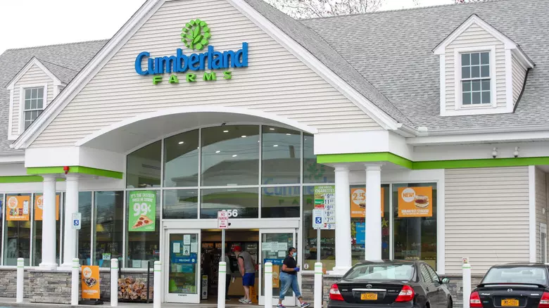 Obchod so zmiešaným tovarom Cumberland Farms