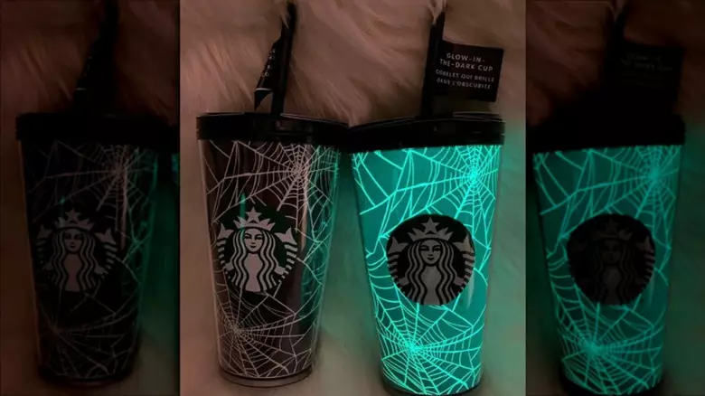 Starbucks glóandi hrekkjavökubollar