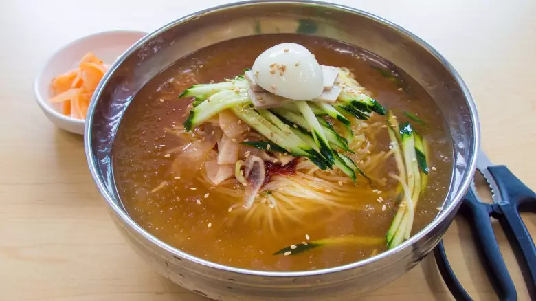 Naengmyeon