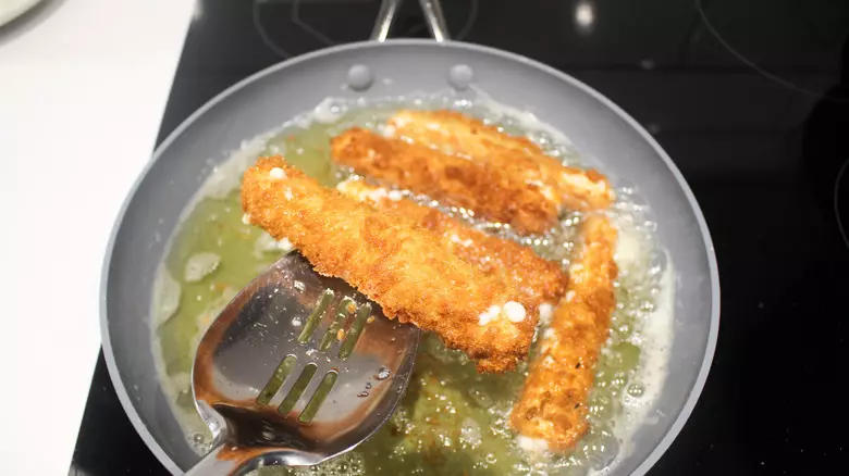 mozzarella sticks frituren