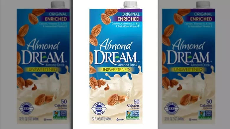 Akwatin Almond Dream abin sha mara kiwo