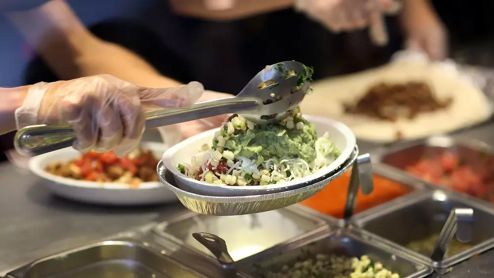 Chipotle میں فاسٹ فوڈ guacamole