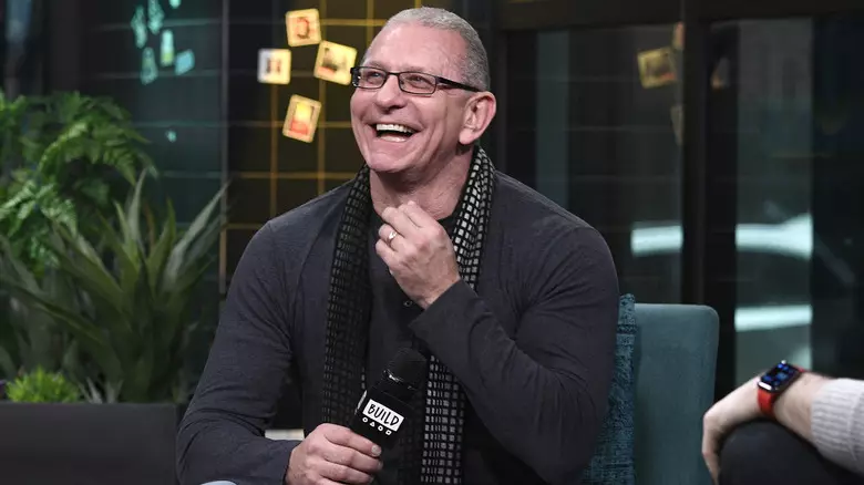 Robert Irvine i se ofu pogisa