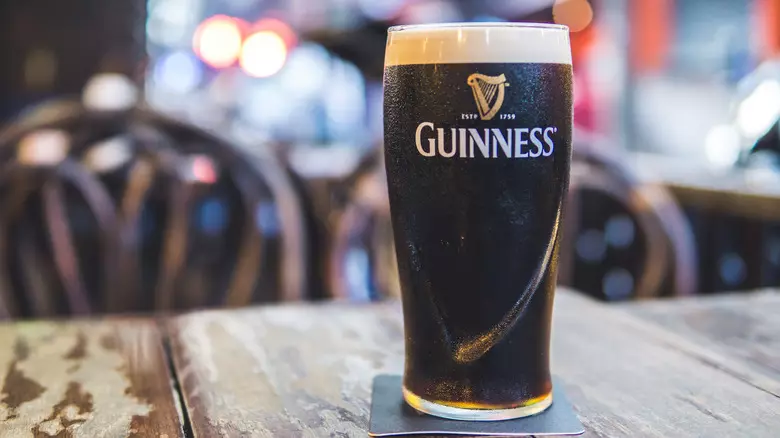 Ħġieġ Guinness