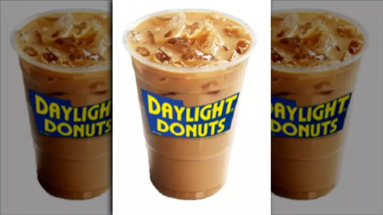 Ipu kofe Daylight Donuts