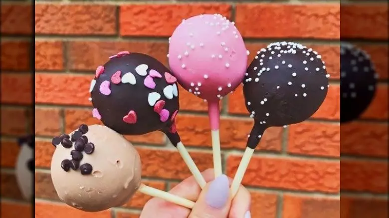 cake pops