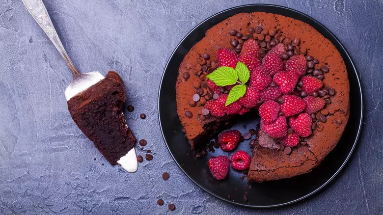 Bolo de chocolate sen fariña con glaseado