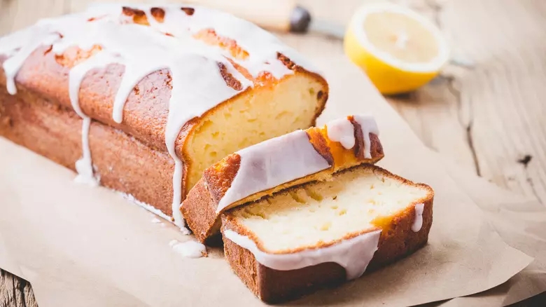 Lemon famfo cake