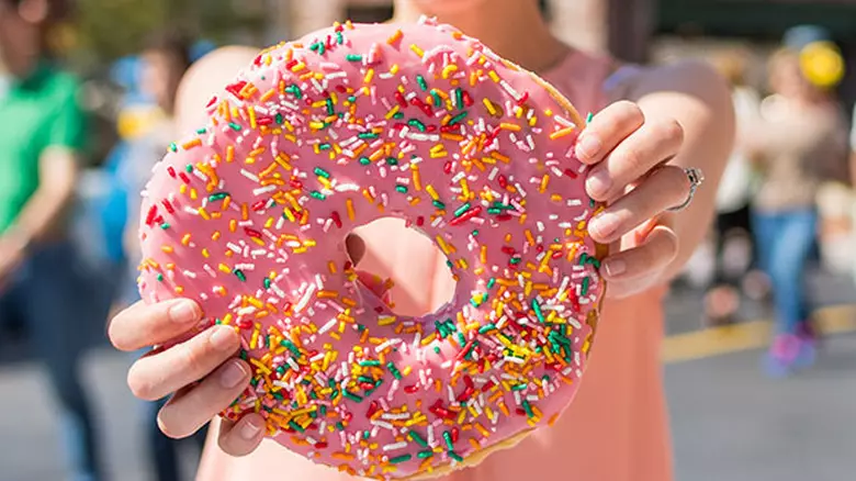 univerdal studios the simpsons დიდი lad pink donut