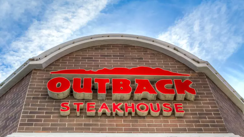 Outback steakhouse skilt