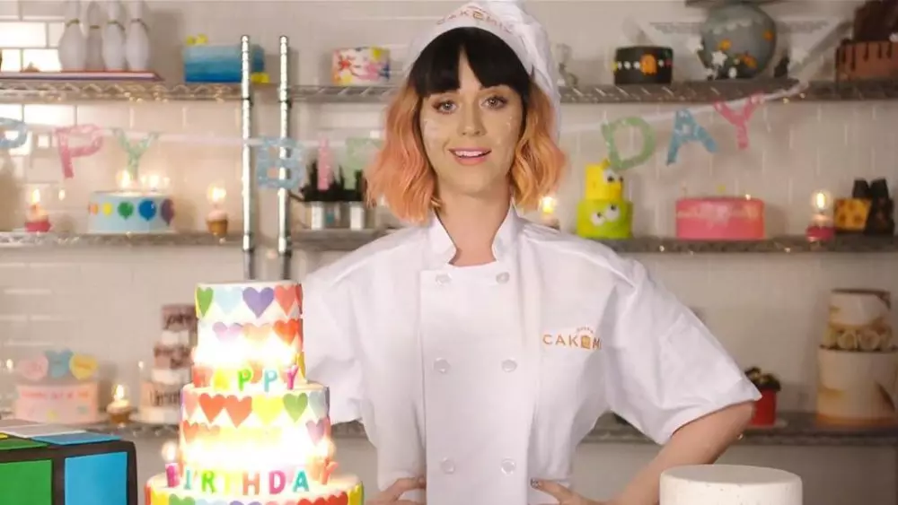 Katy Perry in haar verjaardag lyric video