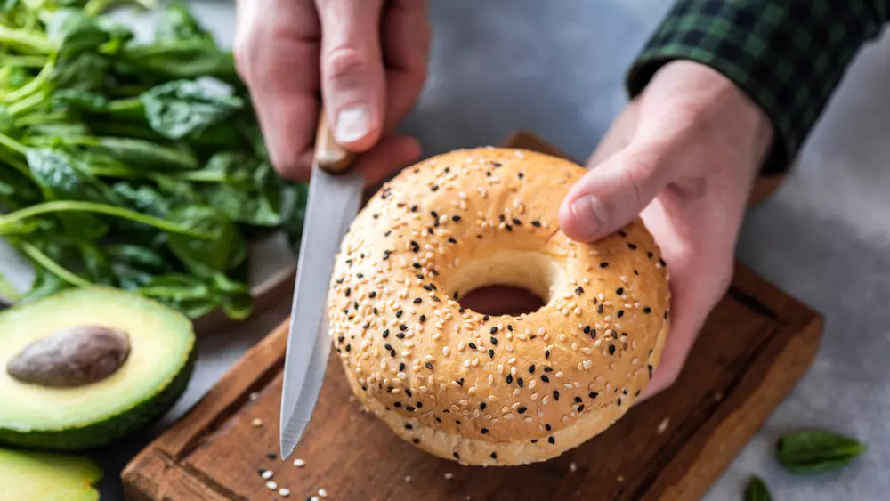 e Bagel schneiden