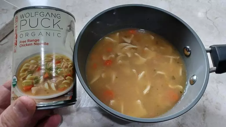 boks med wolfgang puck suppe