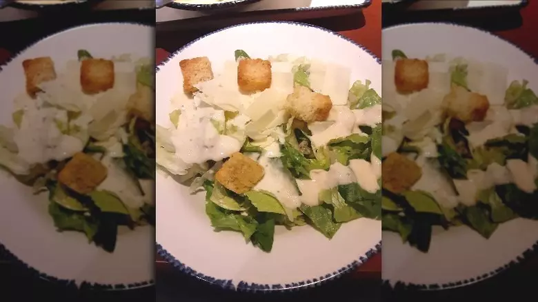 Palasik Caesar Salad