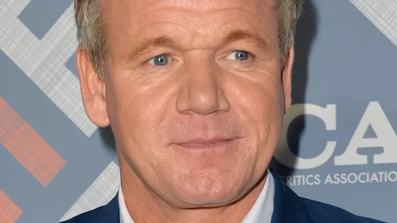 Gordon Ramsay pózuje