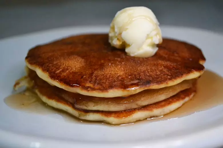 IHOP Buttermilk Pancake Errezeta 27719_1