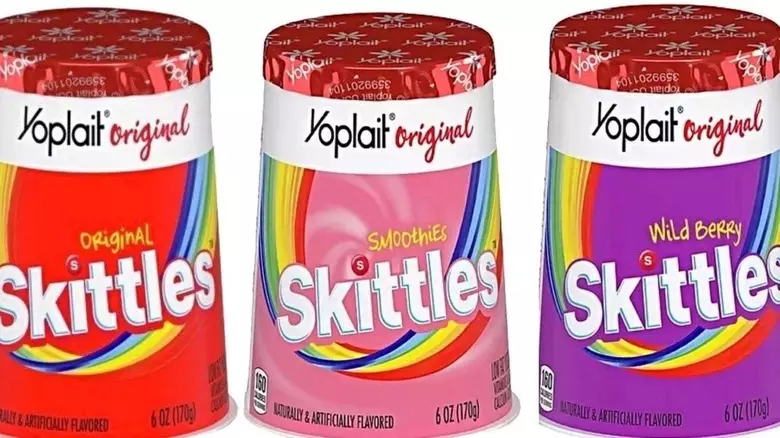 Три вкуса Skittles Yoplait