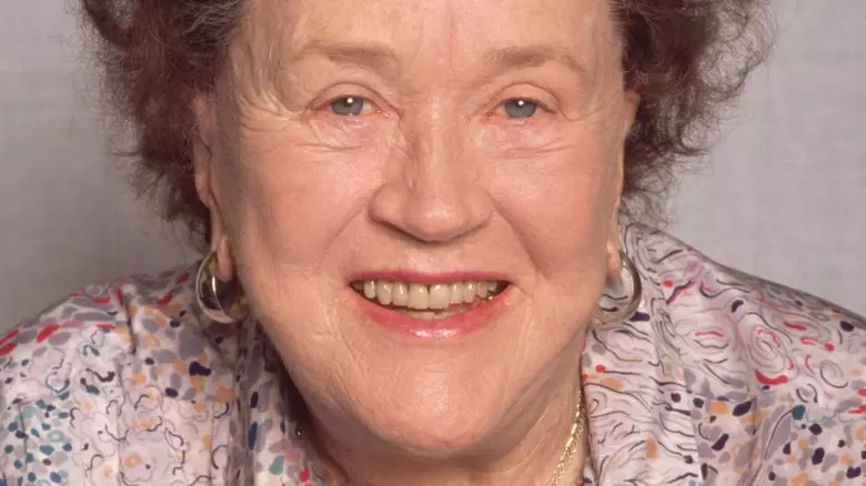 Julia Child sorrindo