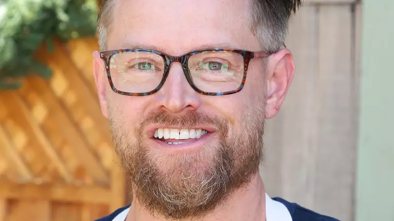 Nakangiti si Chef Richard Blais