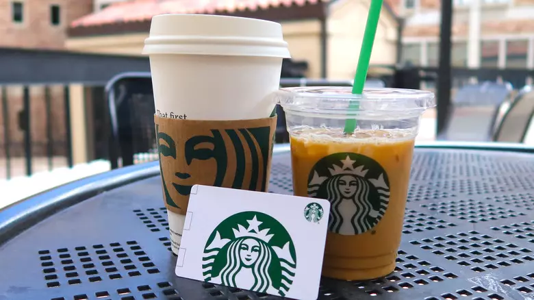 Ikarita yimpano ya Starbucks n'ibinyobwa