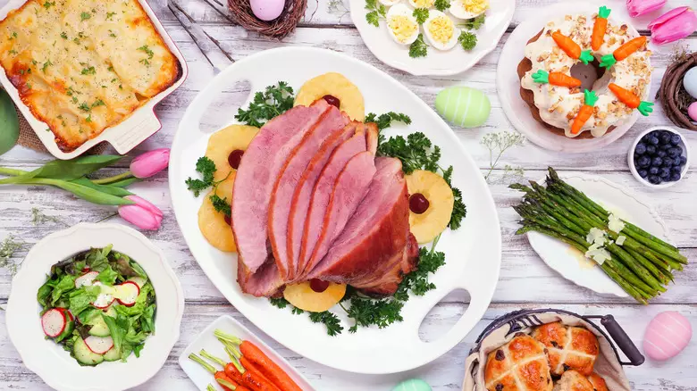 Tradisyonal nga Easter ham