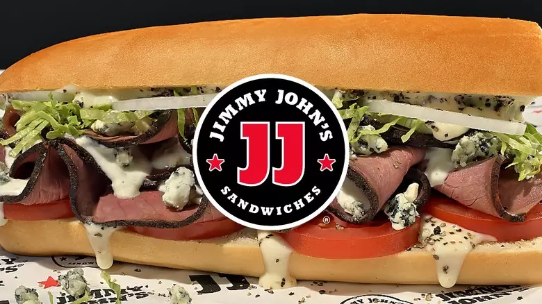 Sandviç üzərində Jimmy John-un loqosu