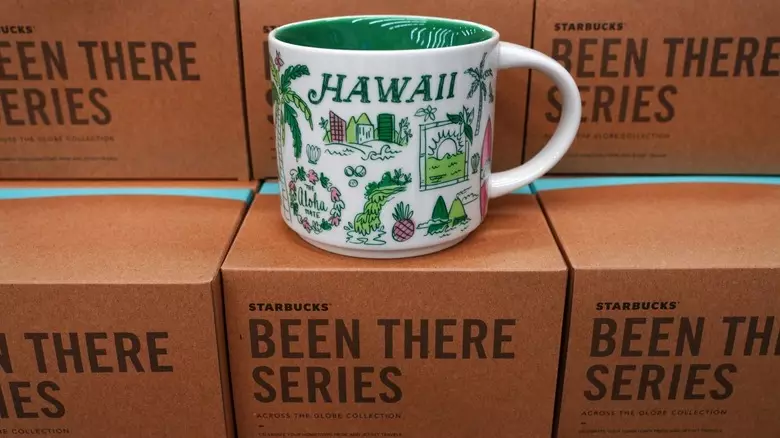 'n Starbucks Hawaii koffiebeker op bokse