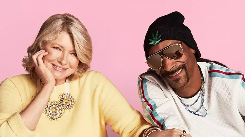 Promo για την Martha Stewart και τον Snoop Dogg Potluck Party Challenge