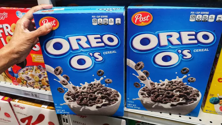 захапіўшы Oreo O's з паліцы прадуктовай крамы