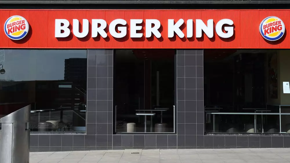 Bağlı burger king mağazası