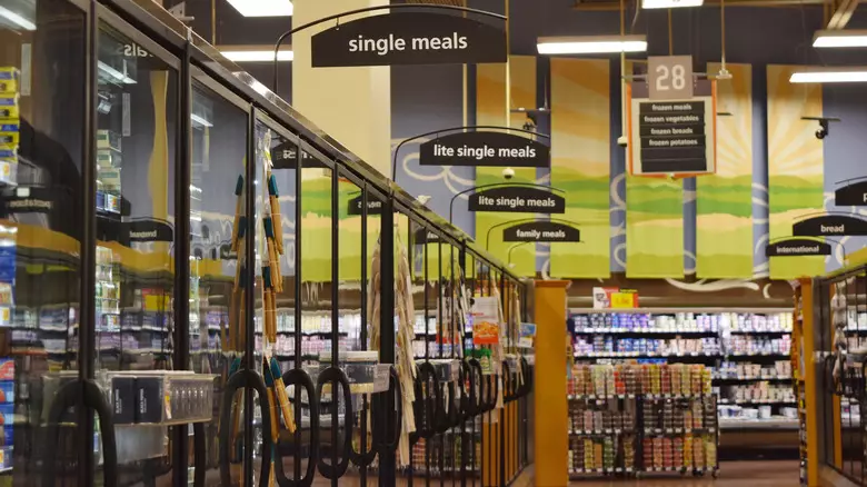 Kroger frozen food aisle