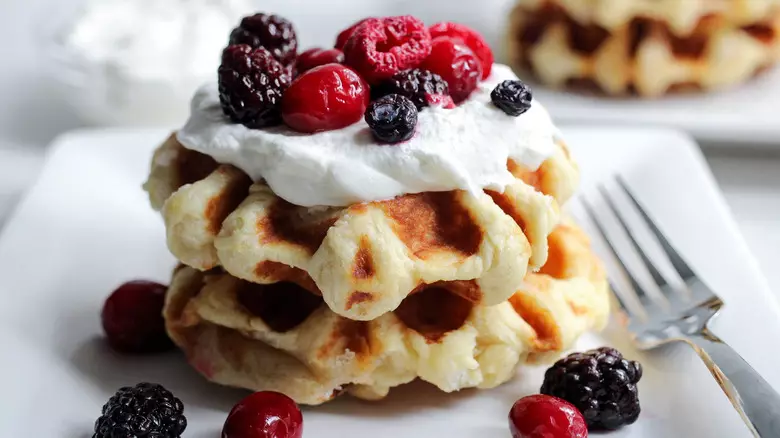 waffles এর স্ট্যাক