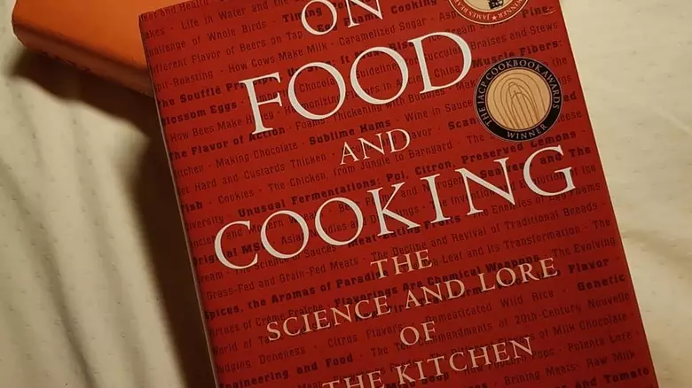 Over eten en koken door Harold McGee boek