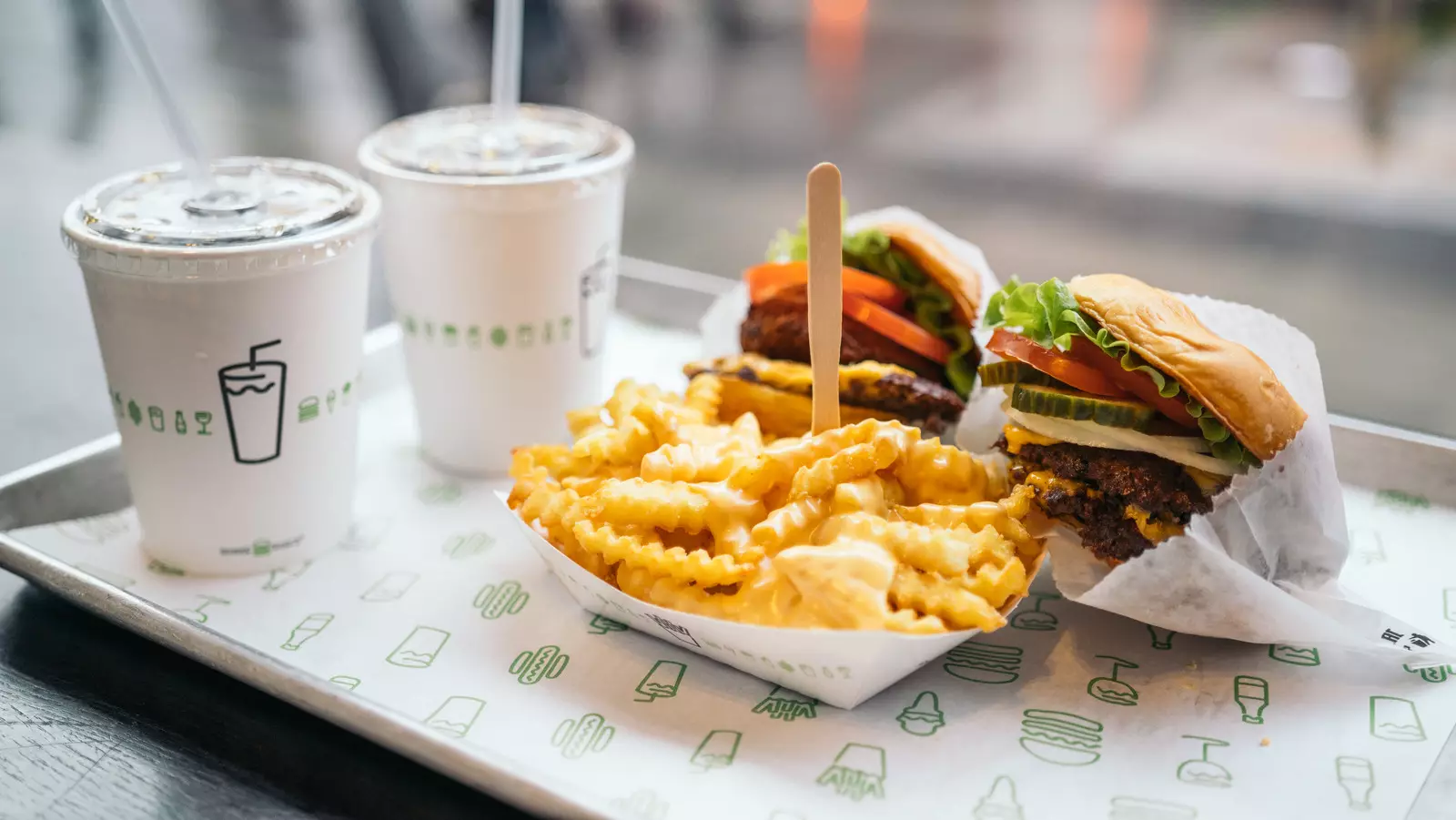 Shake Shack Inarudisha Kiambato Hiki Cha Bei Kwenye Menyu Yake Kwa Muda Mchache