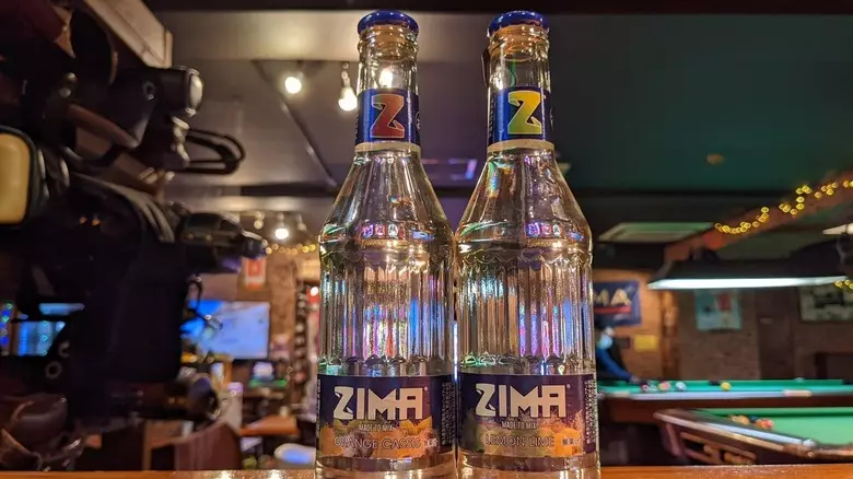 pares ng mga bote ng zima