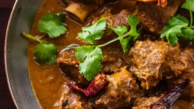 stinco di agnello al curry